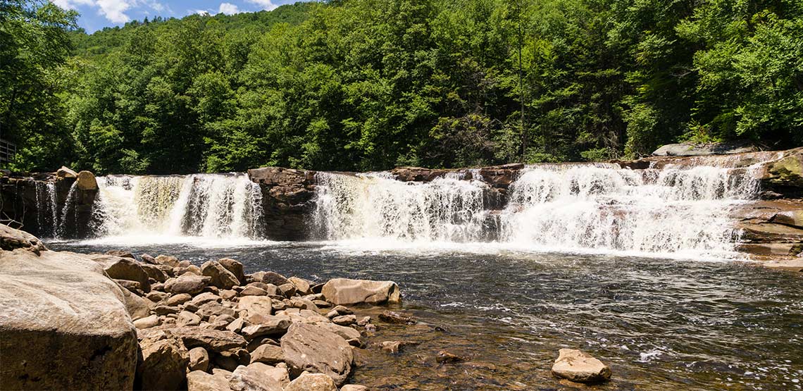 Train Travel USA: 7 Rail Trips Where Beautiful Views Abound