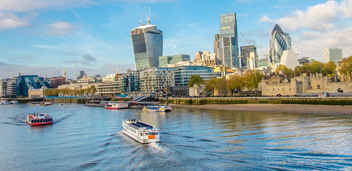 Thames River Cruise: 5 Enthralling Tours Along London's Waterway